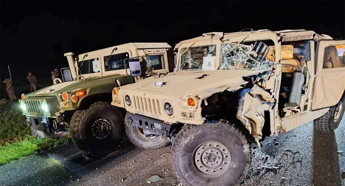 PILDID: Poolas sattus avariisse USA sõjaväekolonn - eestinen